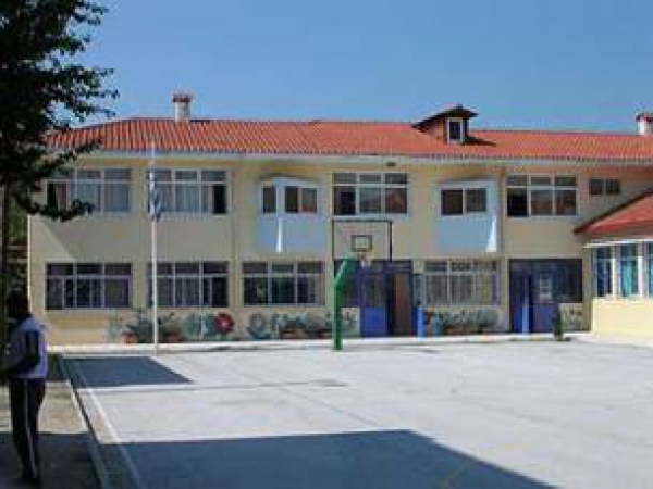 ΔΕΛΤΙΟ ΤΥΠΟΥ ΤΗΣ ΕΝΩΣΗΣ ΣΥΛΛΟΓΩΝ ΓΟΝΕΩΝ ΚΑΙ ΚΗΔΕΜΟΝΩΝ ΔΗΜΟΥ ΛΑΓΚΑΔΑ ΓΙΑ ...